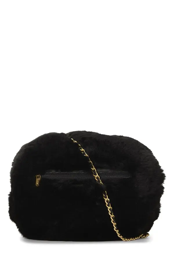 Chanel Lapin Muffler