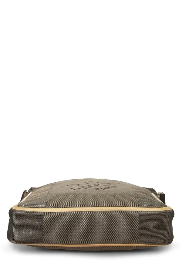 LOUIS VUITTON Companion Messenger Bag