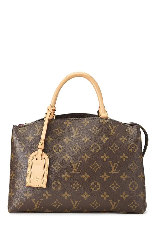 LOUIS VUITTON Monogram Petit Palais
