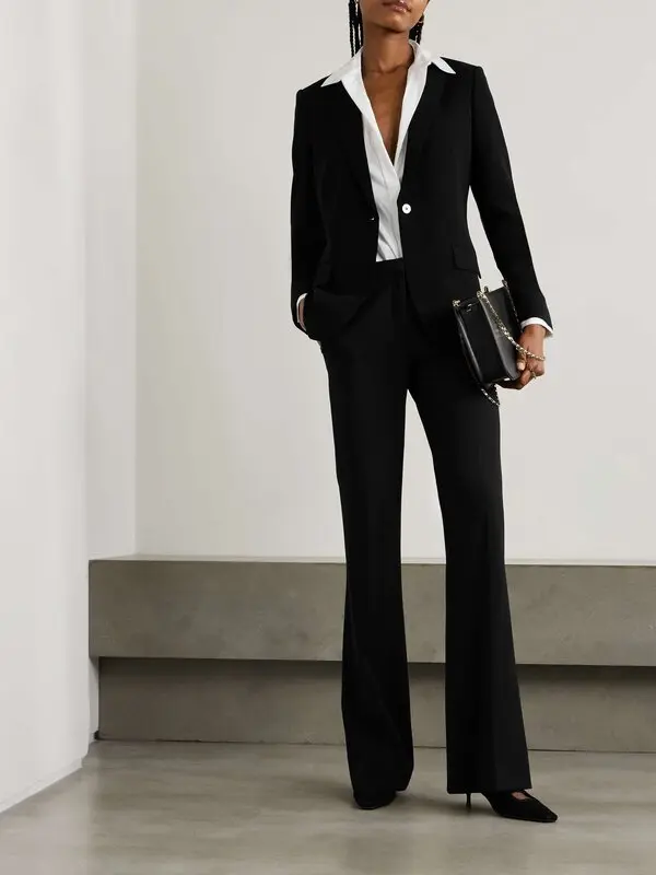Theory Crepe Blazer - Black