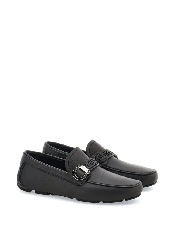 FERRAGAMO Gancini Driver Loafers In Calfskin - Black