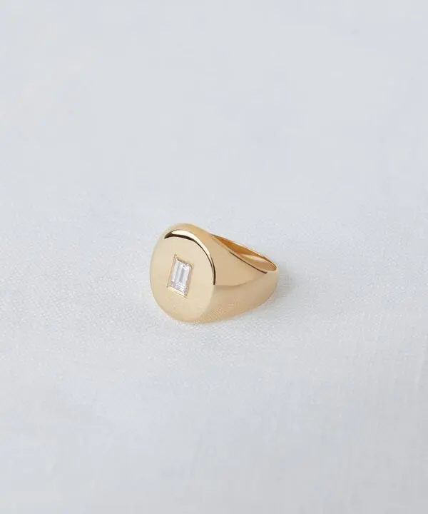 Jenni Kayne Gemma Baguette Diamond Signet Ring - Gold