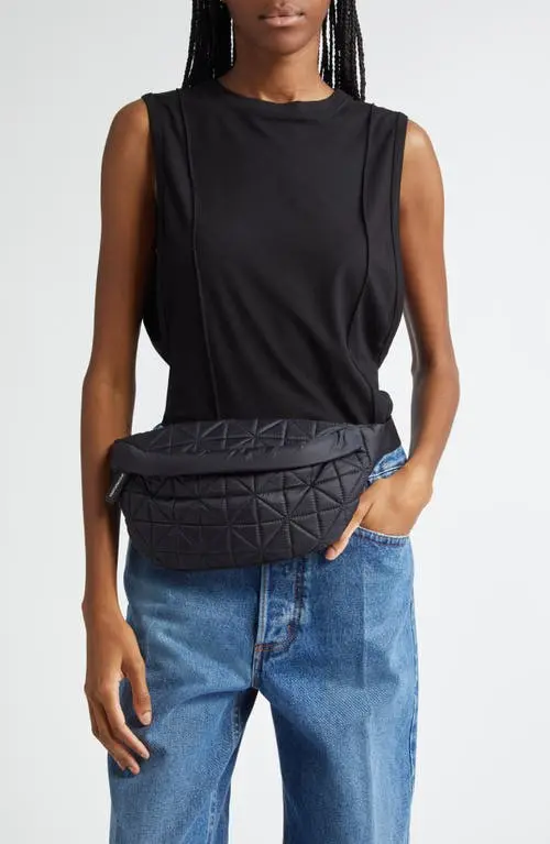 VEECOLLECTIVE Water Repellent Quilted Belt Bag
