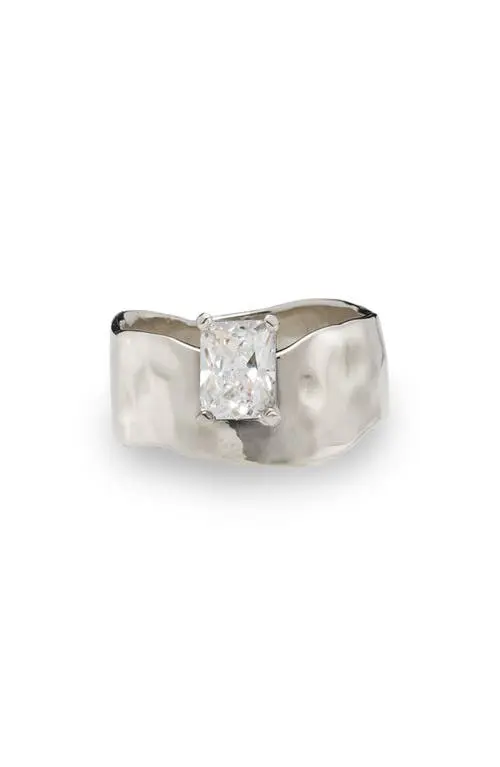 Lady Grey Wade Ring - Silver/clear