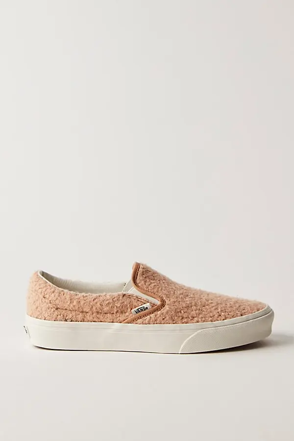 VANS Classic Slip-on Sneakers - Tan