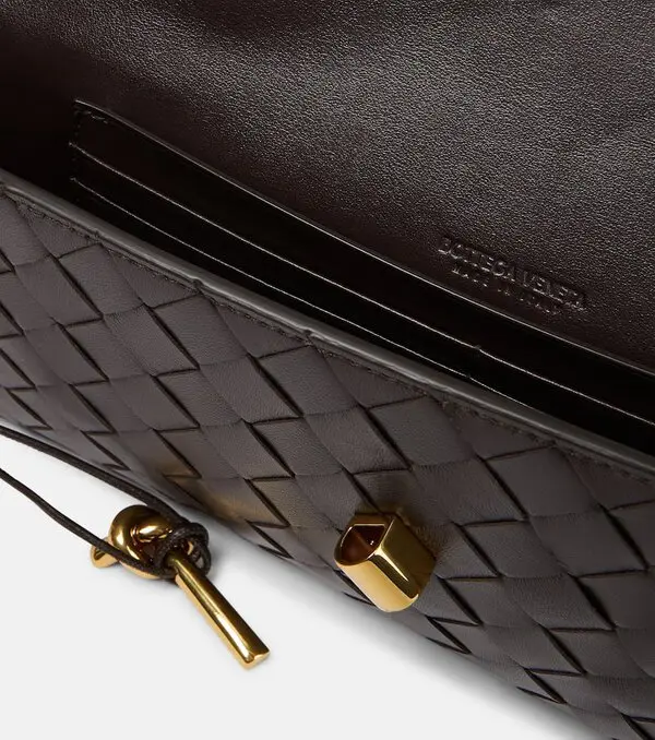 Bottega Veneta Andiamo Intrecciato Leather Clutch - Brown