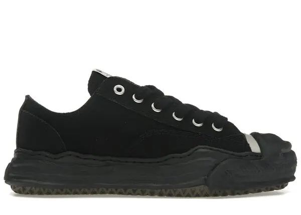 Mihara Yasuhiro Hank Og Sole Canvas Low Top Sneakers