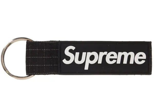 Supreme Ripstop Keychain - Black