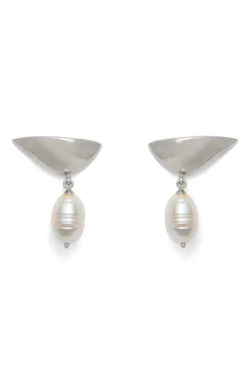 Lady Grey Freshwater Pearl Lobe Earrings - Silver/ White Pearl