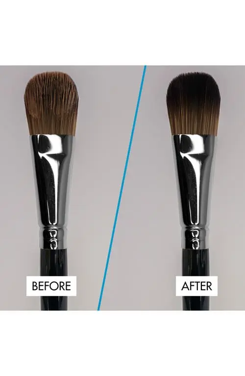 CINEMA SECRETS Brush & Blender Soap - Coconut