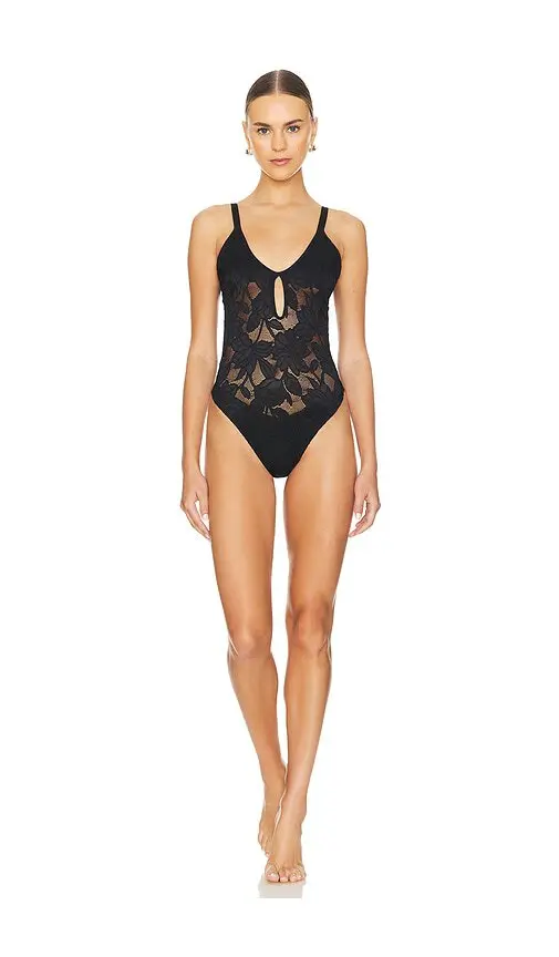 MAAJI Brizzy One Piece - Black