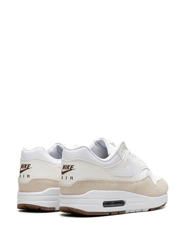 Nike Max 1 Sc Panelled Sneakers - Neutrals