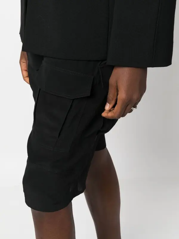 Givenchy Cargo Knee-length Shorts - Black