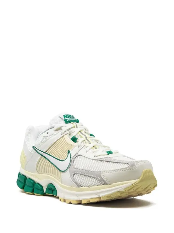 Nike Air Zoom Vomero 5 Sneakers - Neutrals
