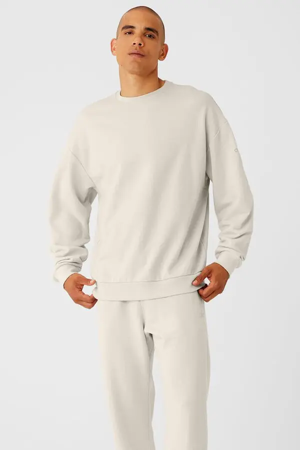 Alo Yoga Chill Crewneck Neck Pullover Top In Beige, Size