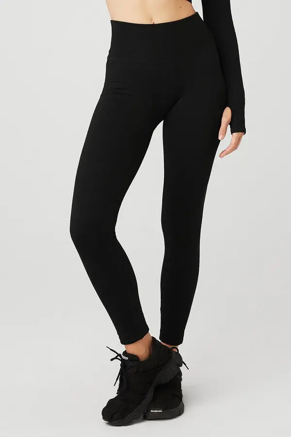 Alo Yoga Seamless Cable Knit High-Waist Legging In Size In Black