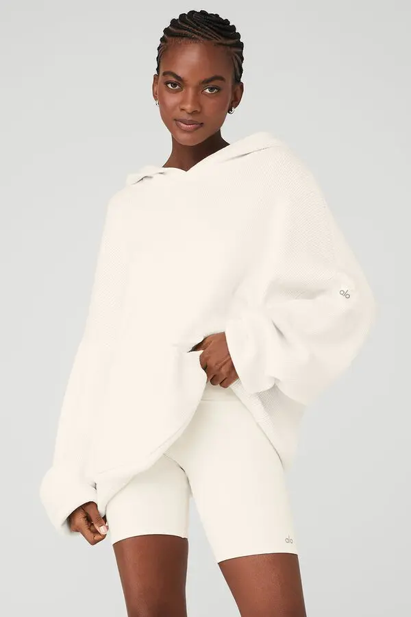 Alo Yoga Scholar Hooded Sweater Top In White, Size - Ivory
