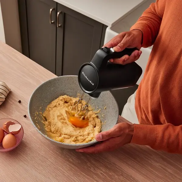 KITCHENAID Go Cordless Hand Mixer