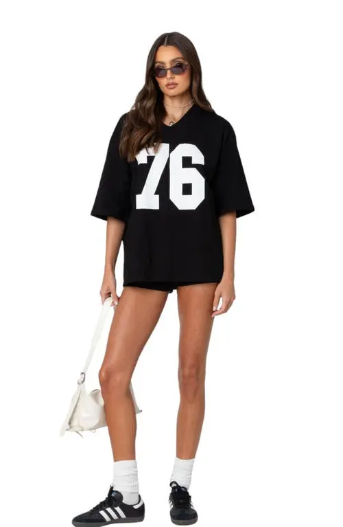 EDIKTED 76 Oversized Graphic T-shirt - Black