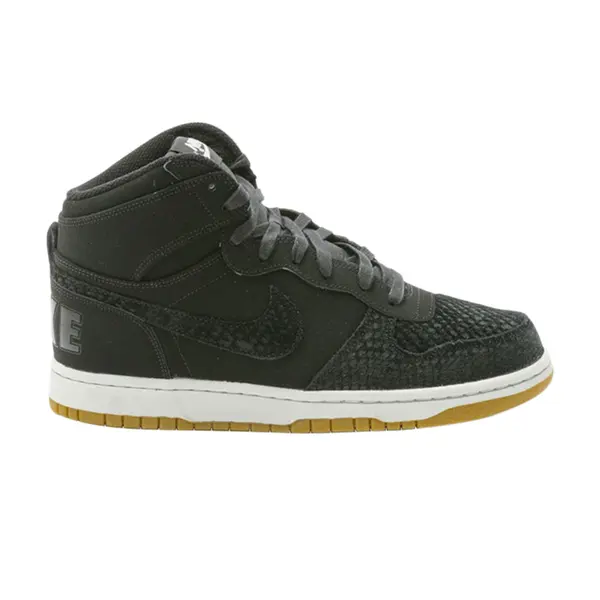 Nike High Top Sneakers - Black