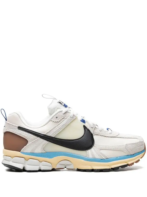 Nike Zoom Vomero Design Japan Sneakers