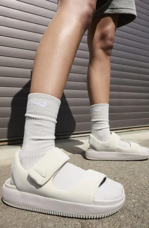 Nike Calm Sandal