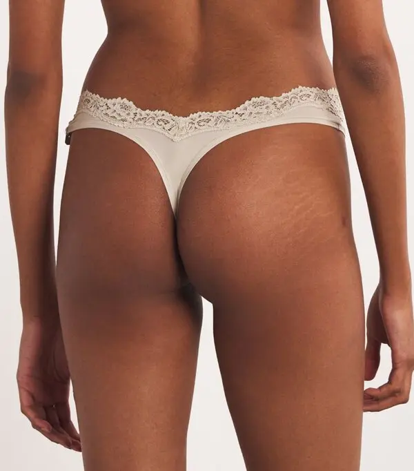 SKIMS Lace-trim Fits Everybody Dipped Thong
