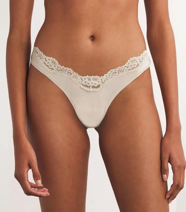 SKIMS Lace-trim Fits Everybody Dipped Thong