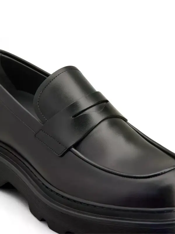 TOD'S Gommino Leather Loafers