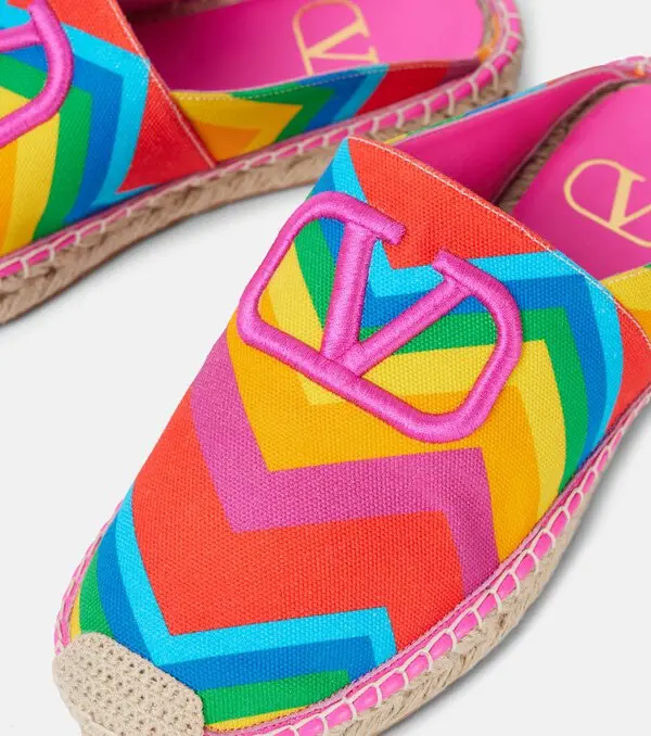 Valentino Garavani Vlogo Canvas Espadrilles