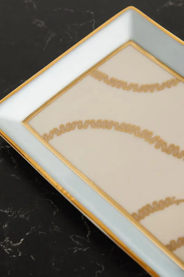SUZANNE KALAN Jonathan Adler Porcelain Jewelry Tray - Pink