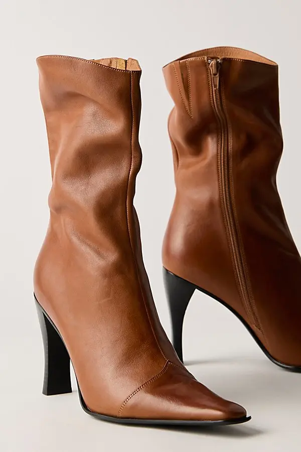 Jeffrey Campbell Sweet Talker Boots - Camel Distressed