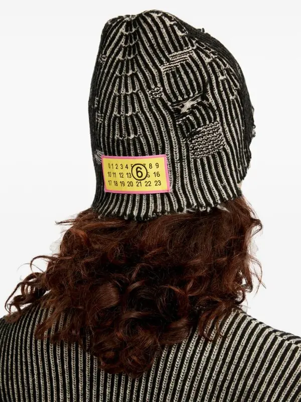 MAISON MARGIELA Distressed-effect Ribbed Beanie