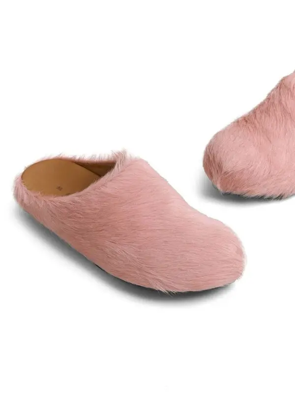 Marni Long Hair Calfskin Fussbett Sabots - Pink