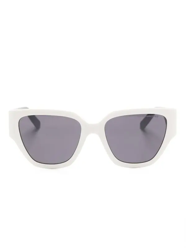 Marc Jacobs White Oversized Square Sunglasses with Dark Lenses Marc Jacobs Marc Icon 096/S Crystal Clear Designer Italy  main image 3