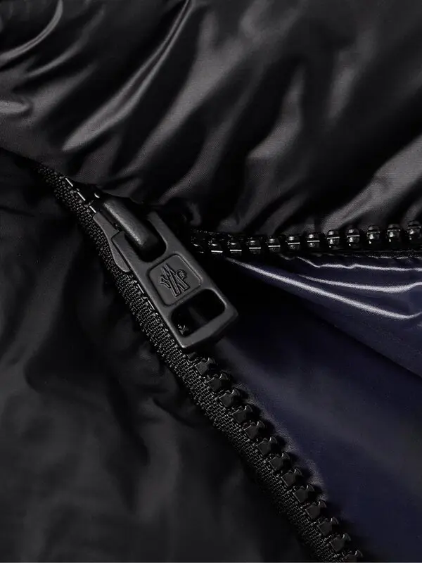 Moncler Cyclone Convertible Quilted Down Jacket - Black