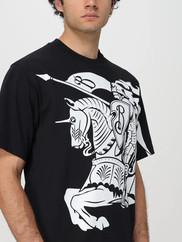 Burberry T-shirt - Black