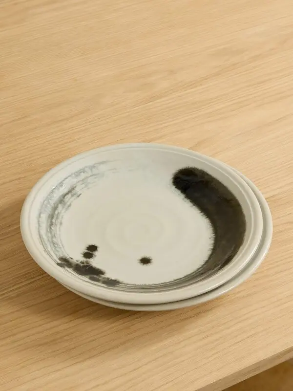 L'Objet Sumi Set Of Two Porcelain Dinner Plates - Neutrals