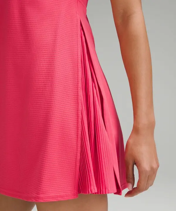 strapless open back dress Women's Cut to Perfection Black Faux Leather Pleated Midi Skirt | Size: S main image 1