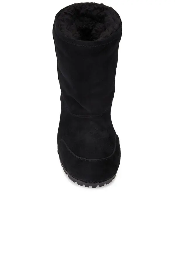 Balenciaga Alaska Fur Low Boots - Black | Editorialist
