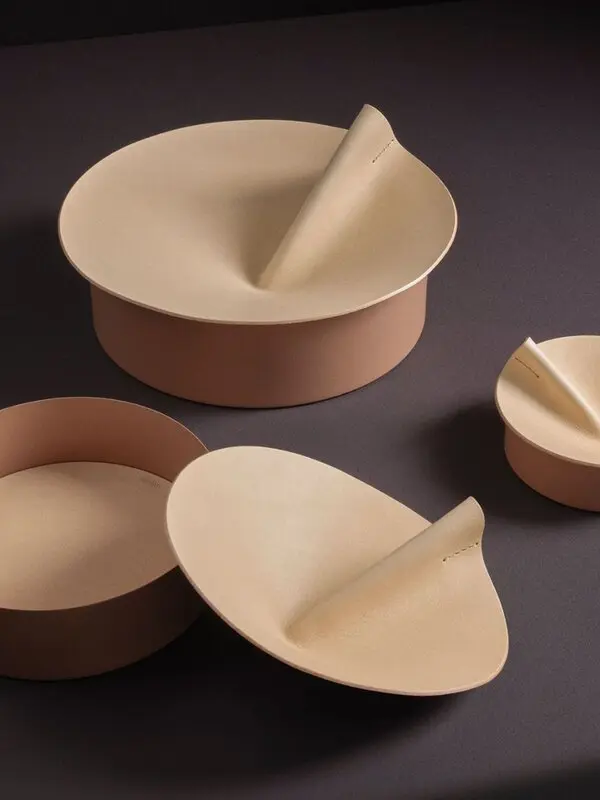 UNIQKA Mini Rotonda Circular Trinket Box