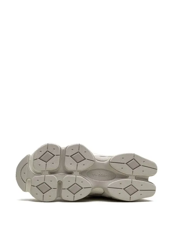 NEW BALANCE 9060 Sneakers - Neutrals