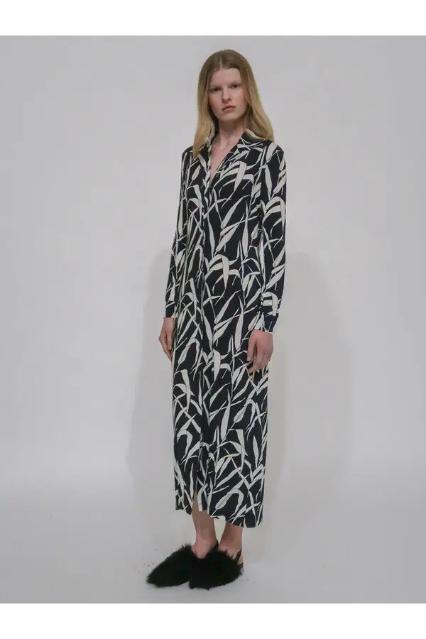 Rosetta Getty Slim Jersey Shirtdress