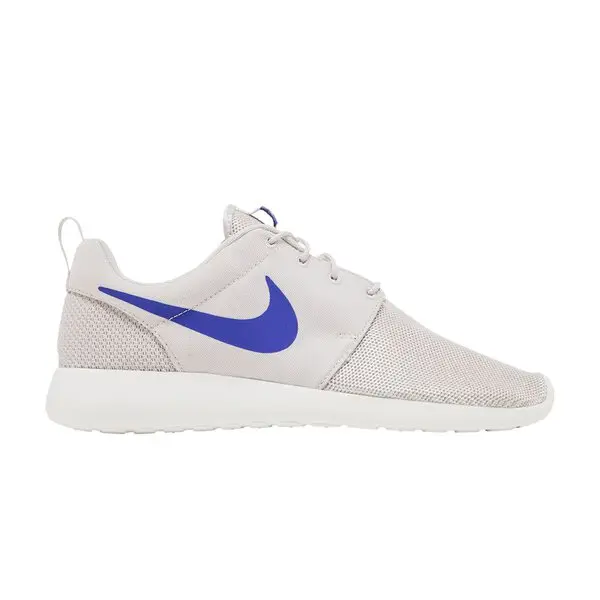 Nike Roshe One Sneakers
