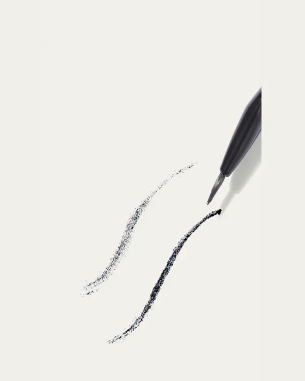 KEVYN AUCOIN Angled Eyeliner Brush