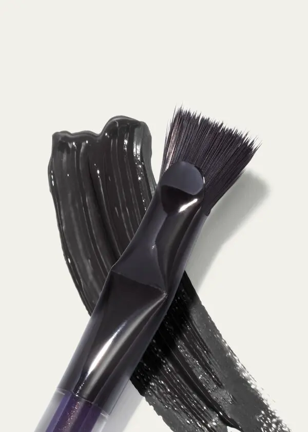 KEVYN AUCOIN Angled Fan Mascara Brush