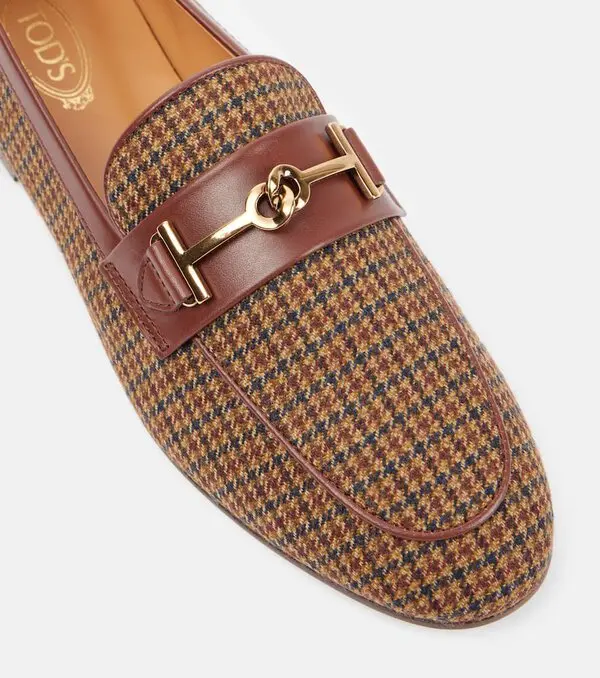 TOD'S T Ring Loafers