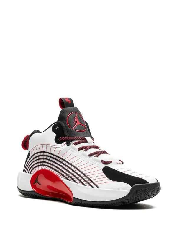JORDAN Jumpman 2021 Sneakers - White