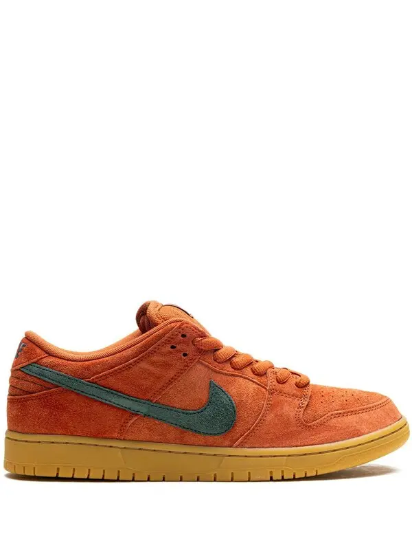 Nike Sb Dunk Low Pro Burnt Sunrise Sneakers - Orange