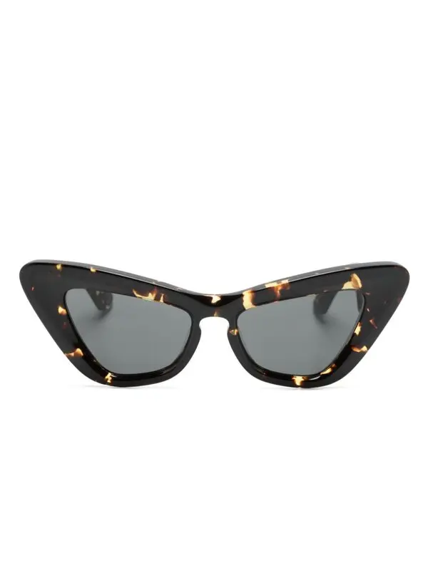Burberry Tortoiseshell Cat-eye Sunglasses - Brown